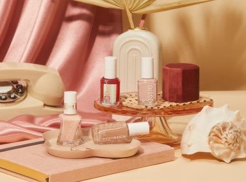 Nail Colors, Nail Polish, Nail Care, Nail Art & Best Nail Tips - Essie