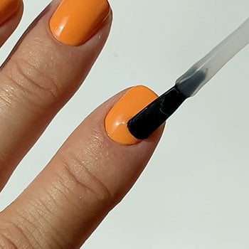 riviera rush - true turquoise vegan nail polish | essie