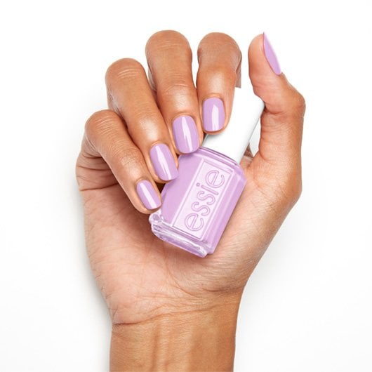 primp & powder: light purple nail polish & vegan | essie